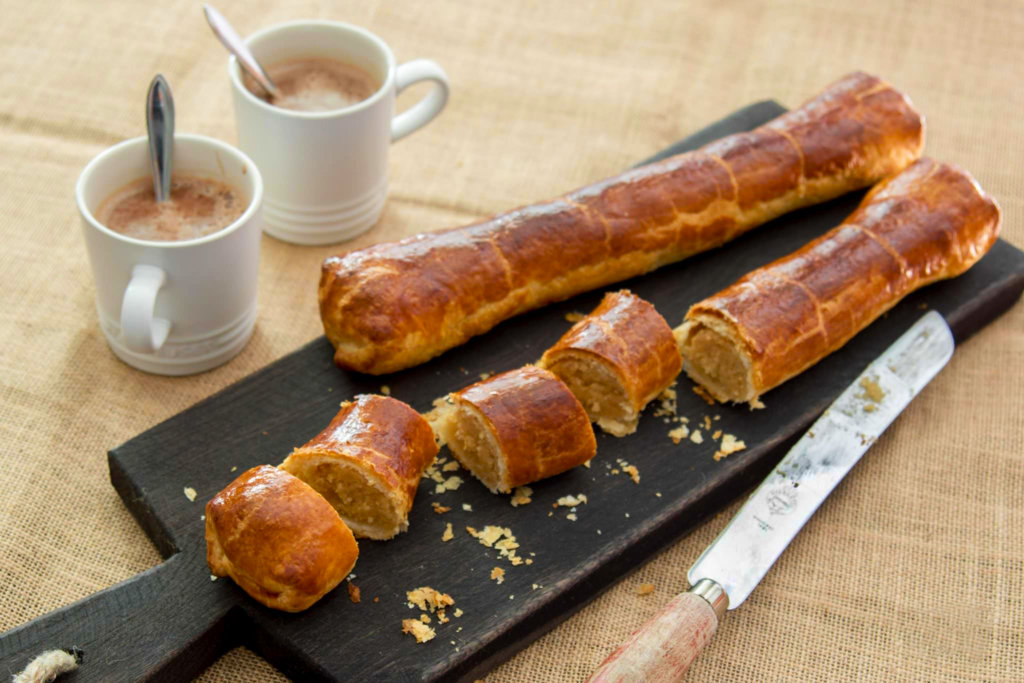 Heet het nu een boterletter of een banketstaaf? - Bakkerij Bosman